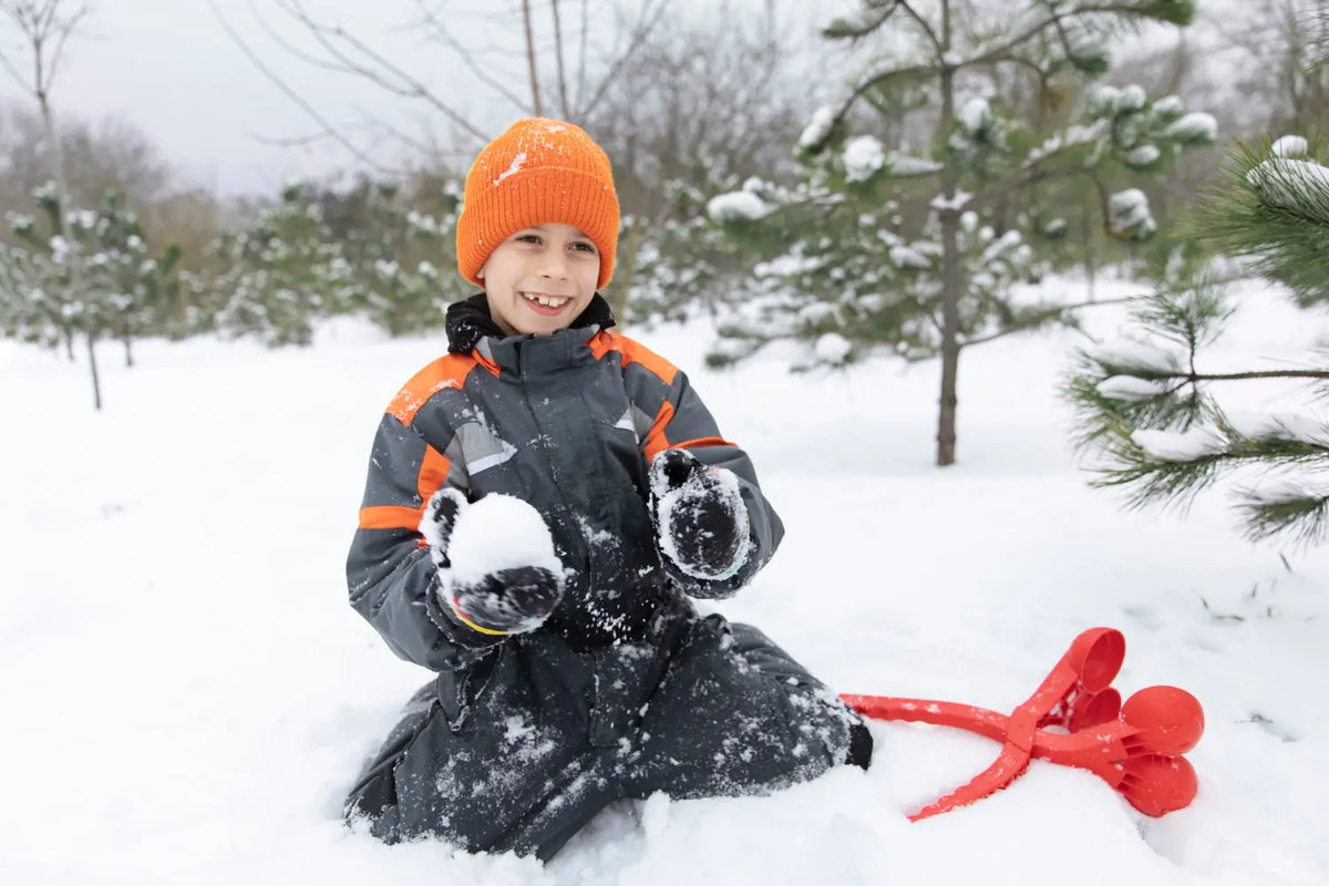 Snowsuit Outfit Ideas — Layers Kids Actually Keep On | Zero-Fuss ...